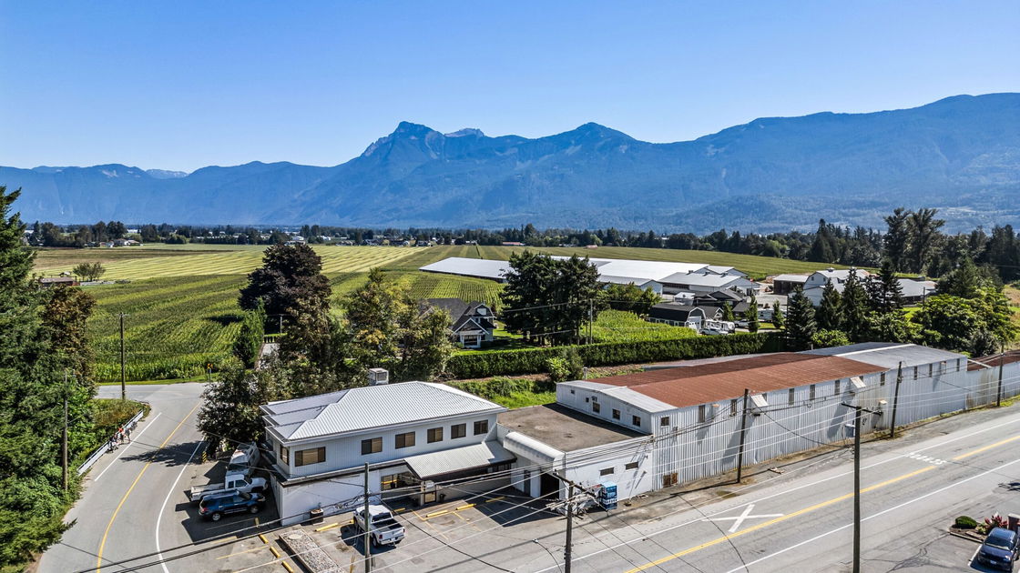 48945 Yale Road, Chilliwack | C8062753 | Bryan Van Hoepen